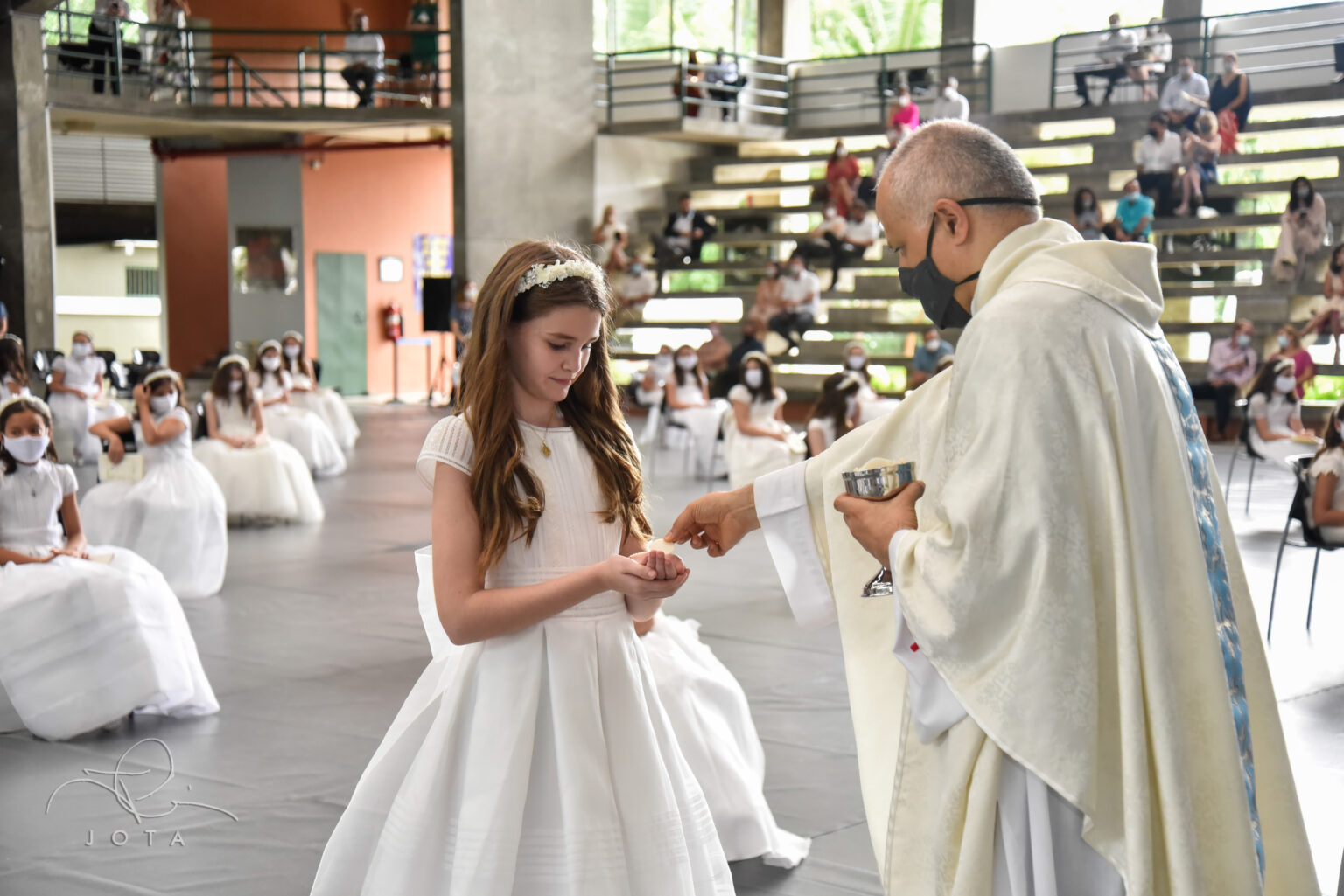 Primera Comunión - Academia Interamericana de Panamá Cerro Viento